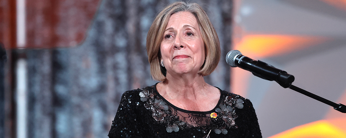 Alice Greenwald at the 2025 Aurora Prize Ceremony on Ellis Island